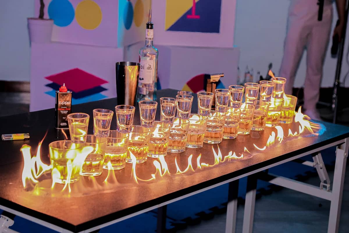 Nghiệp Vụ Flair Bartending Chuyên Nghiệp